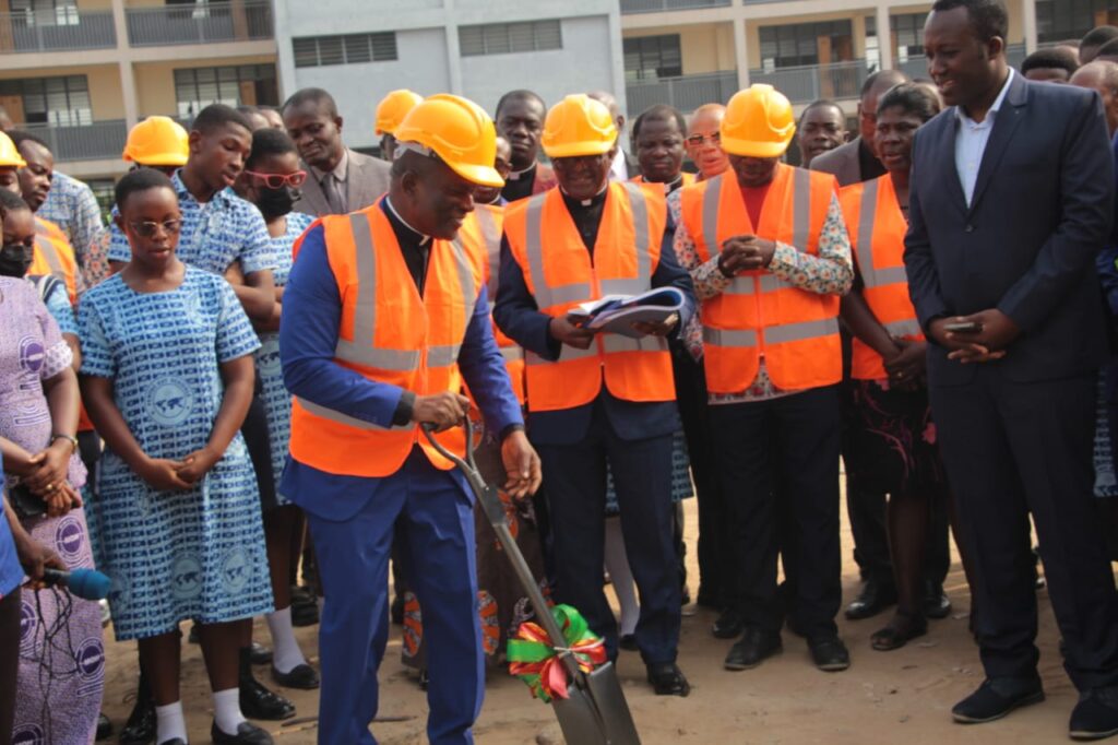Koforidua: Pentecost Preparatory School To Become Boarding School | Bryt FM