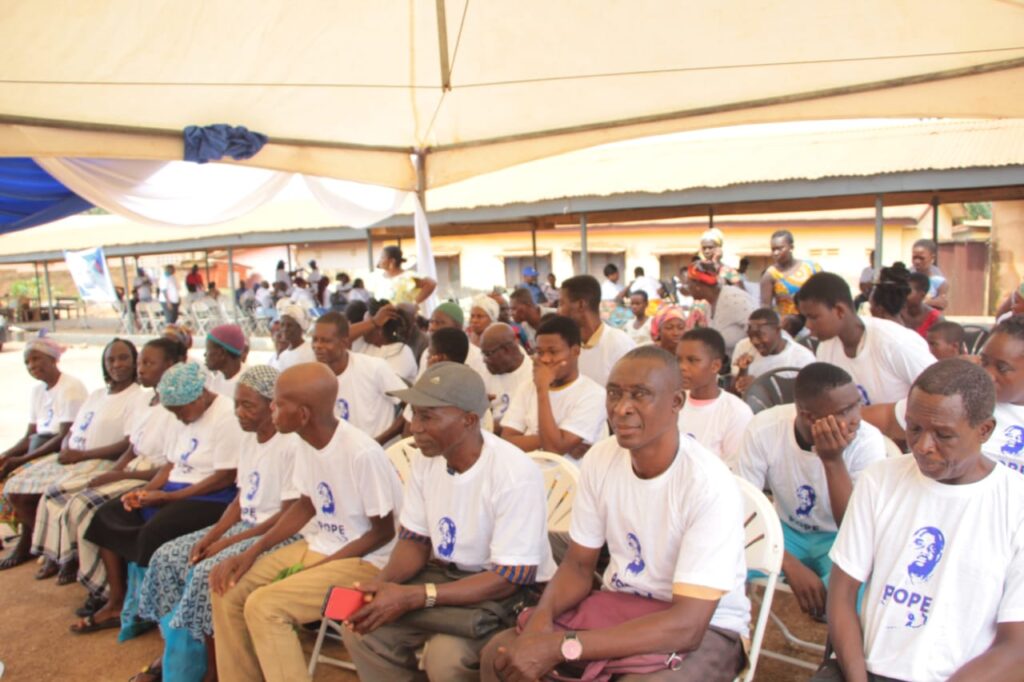 E/R: Free Healthcare Taken To Doorsteps Of Kade Residents As Many ...